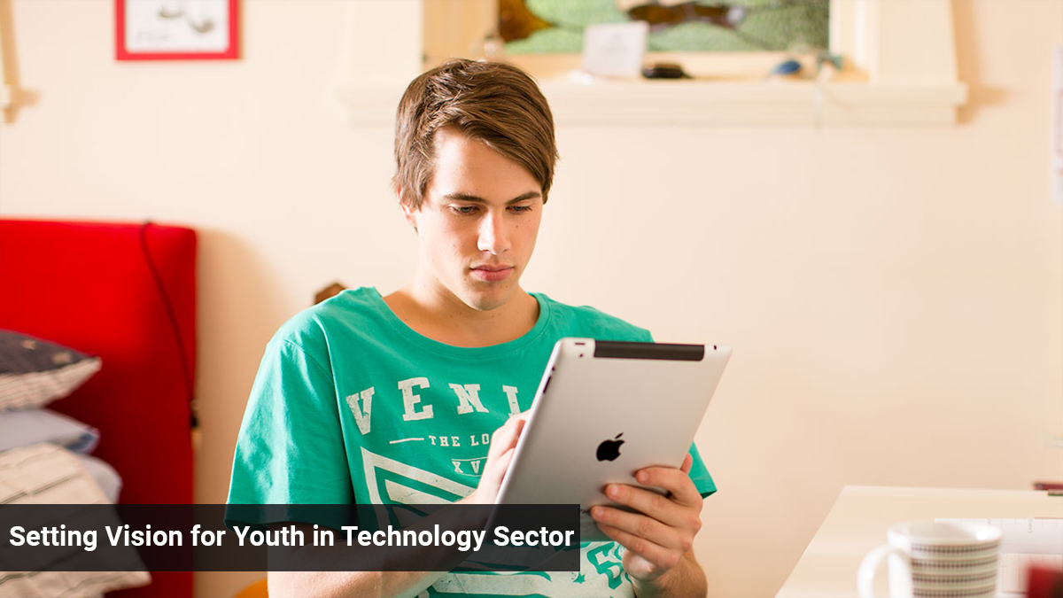 Setting Vision for Youth in Technology Sector