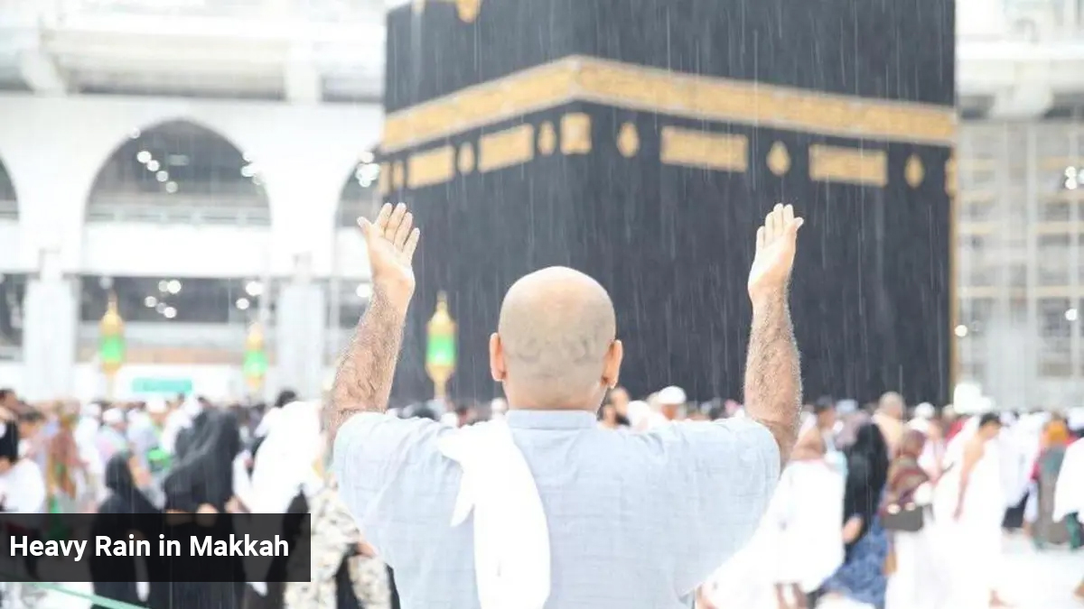 Heavy Rain in Makkah