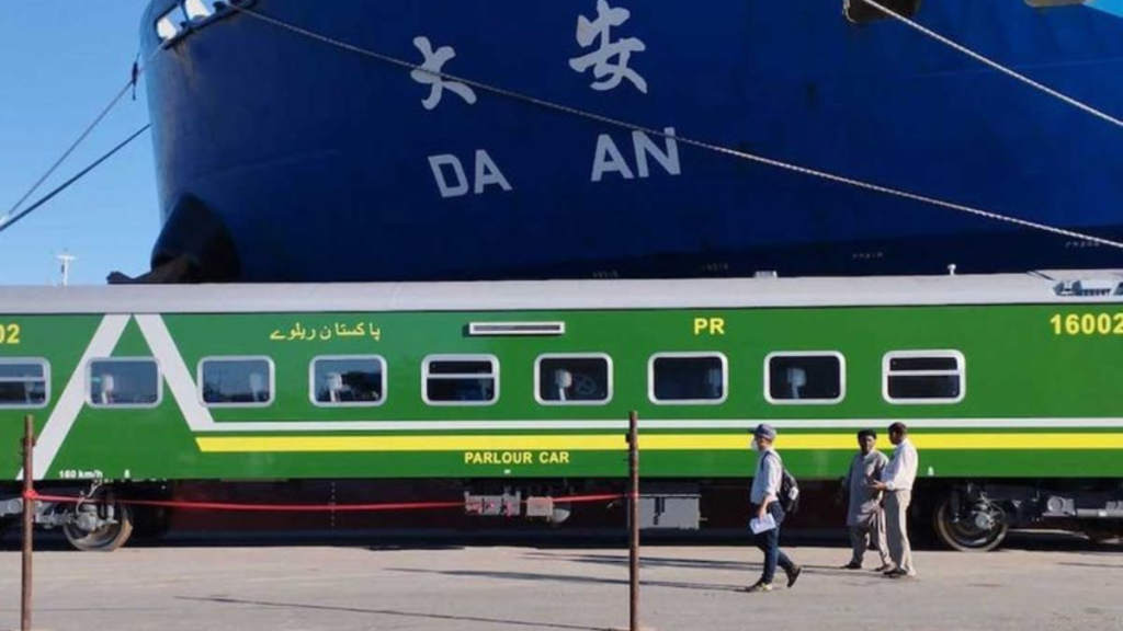 Pakistan Railways to Enhance Passenger Experience with New Coaches